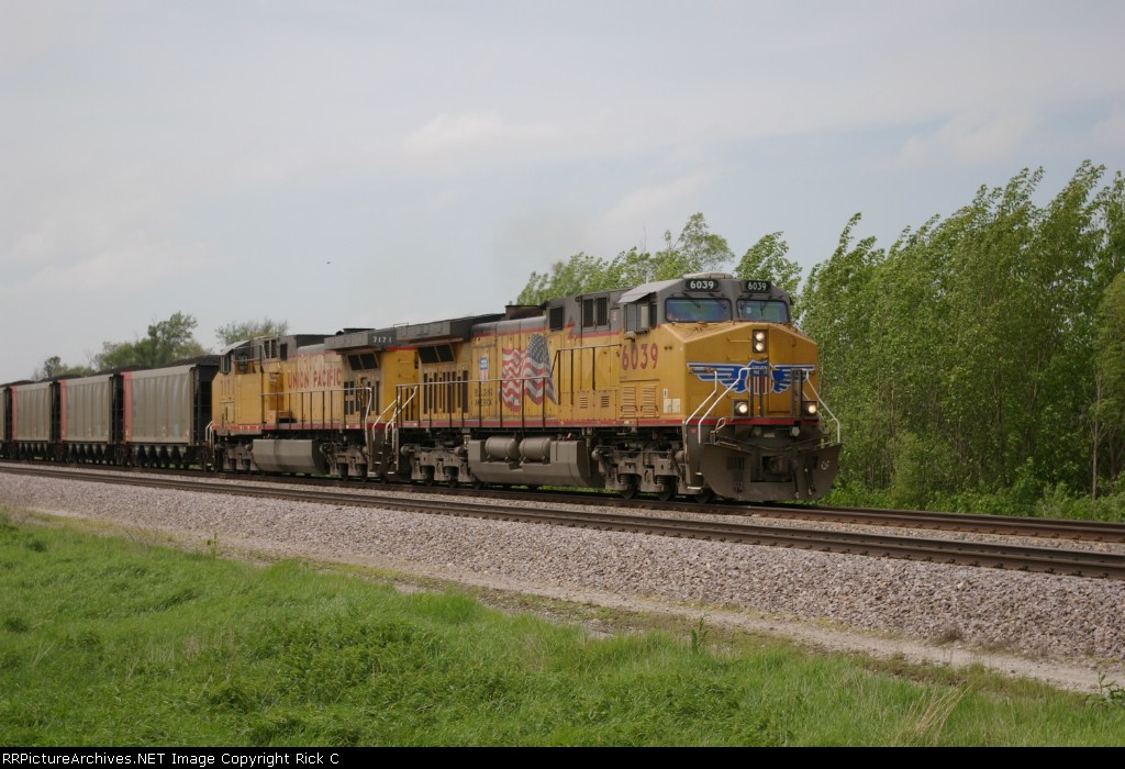 UP 6039 Leads Coal Loads EB